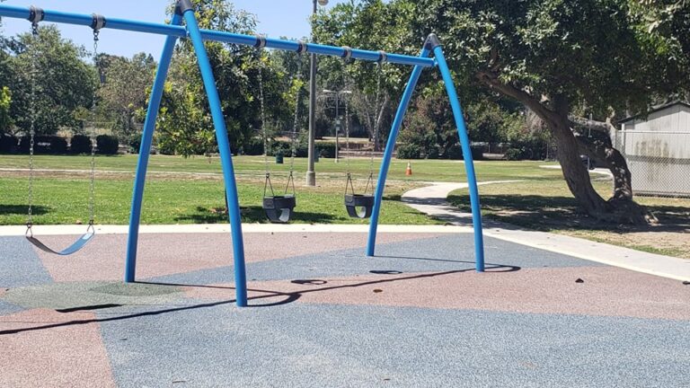 Tips for Visiting Whaley Park in Long Beach - longbeachkids.com