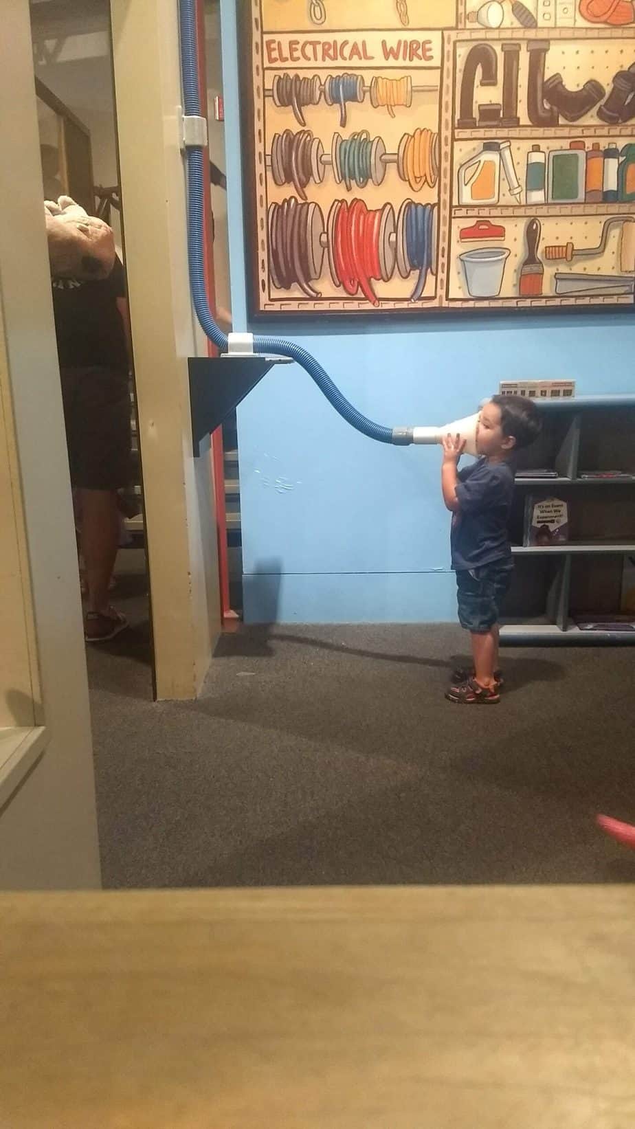 Visiting the California Science Center with Kids - longbeachkids.com